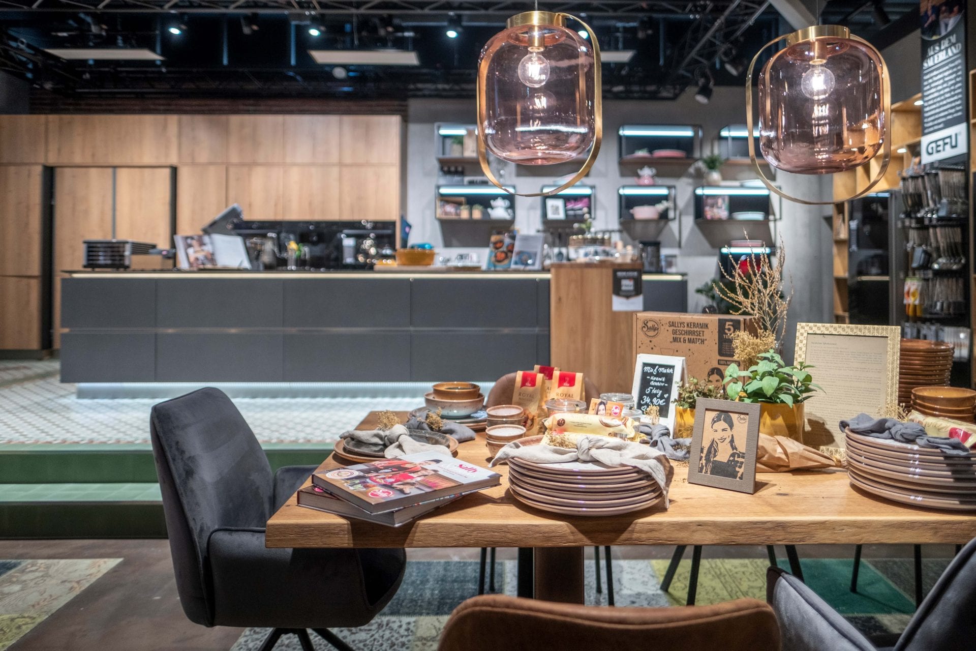 Sallys Welt Flagshipstore | LOOP Design Awards