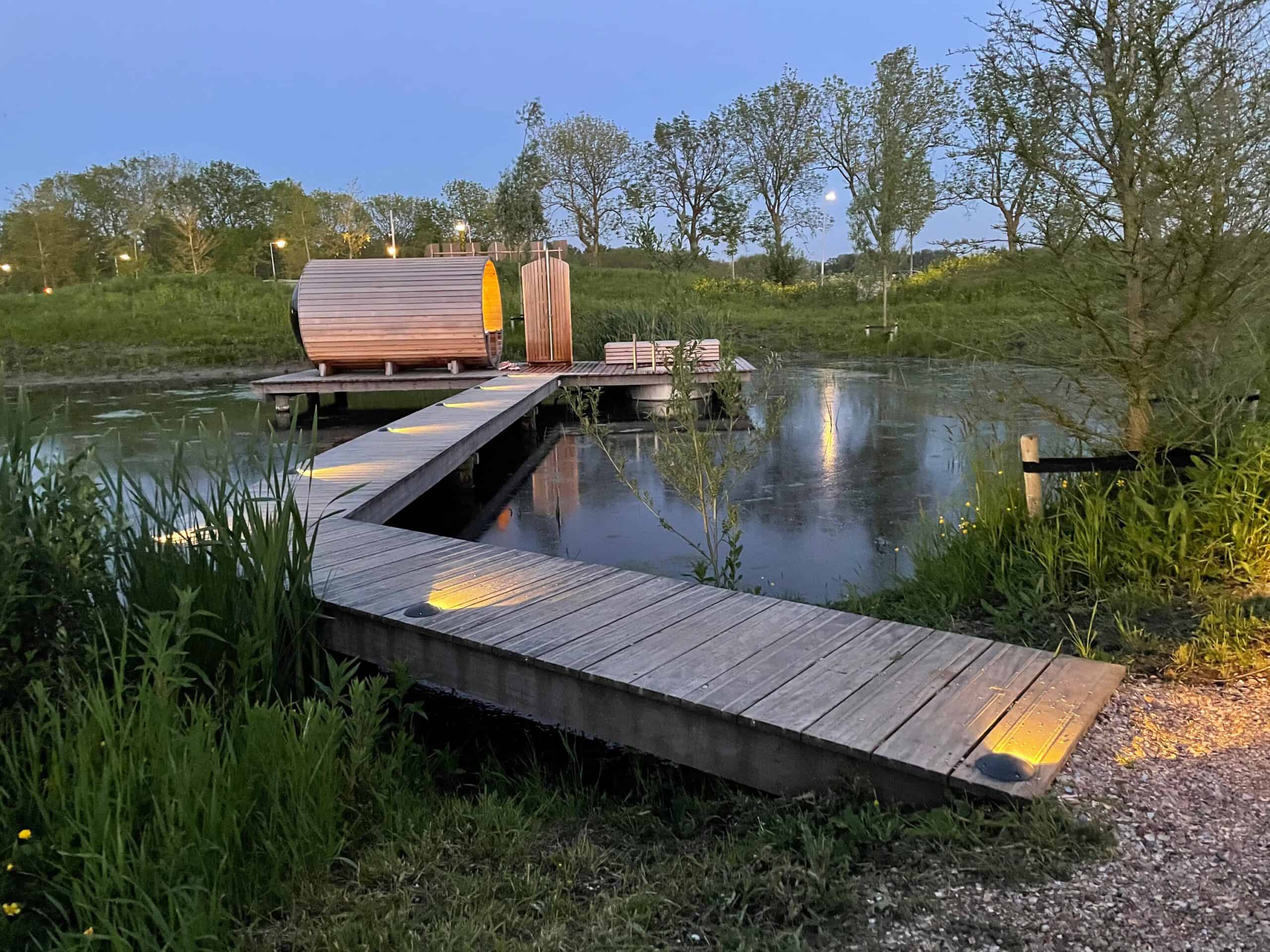 The Unbound Amsterdam - Animated landscape for a luscious city escape ...