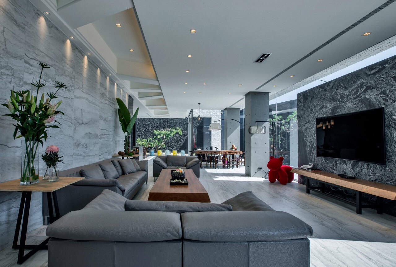 The Mountain | LOOP Design Awards