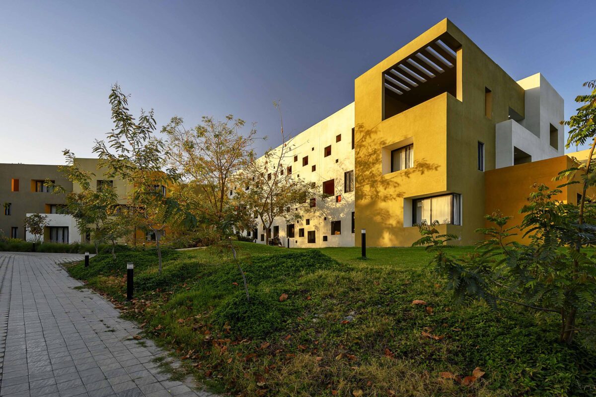 Ras Houses | LOOP Design Awards