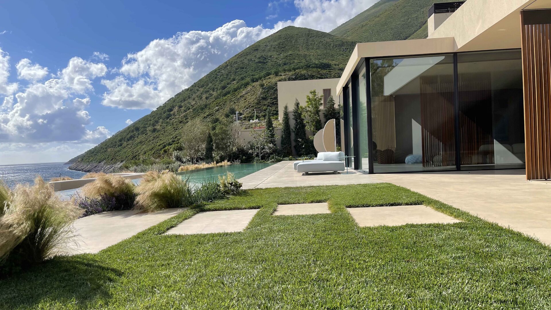 Villa M | LOOP Design Awards