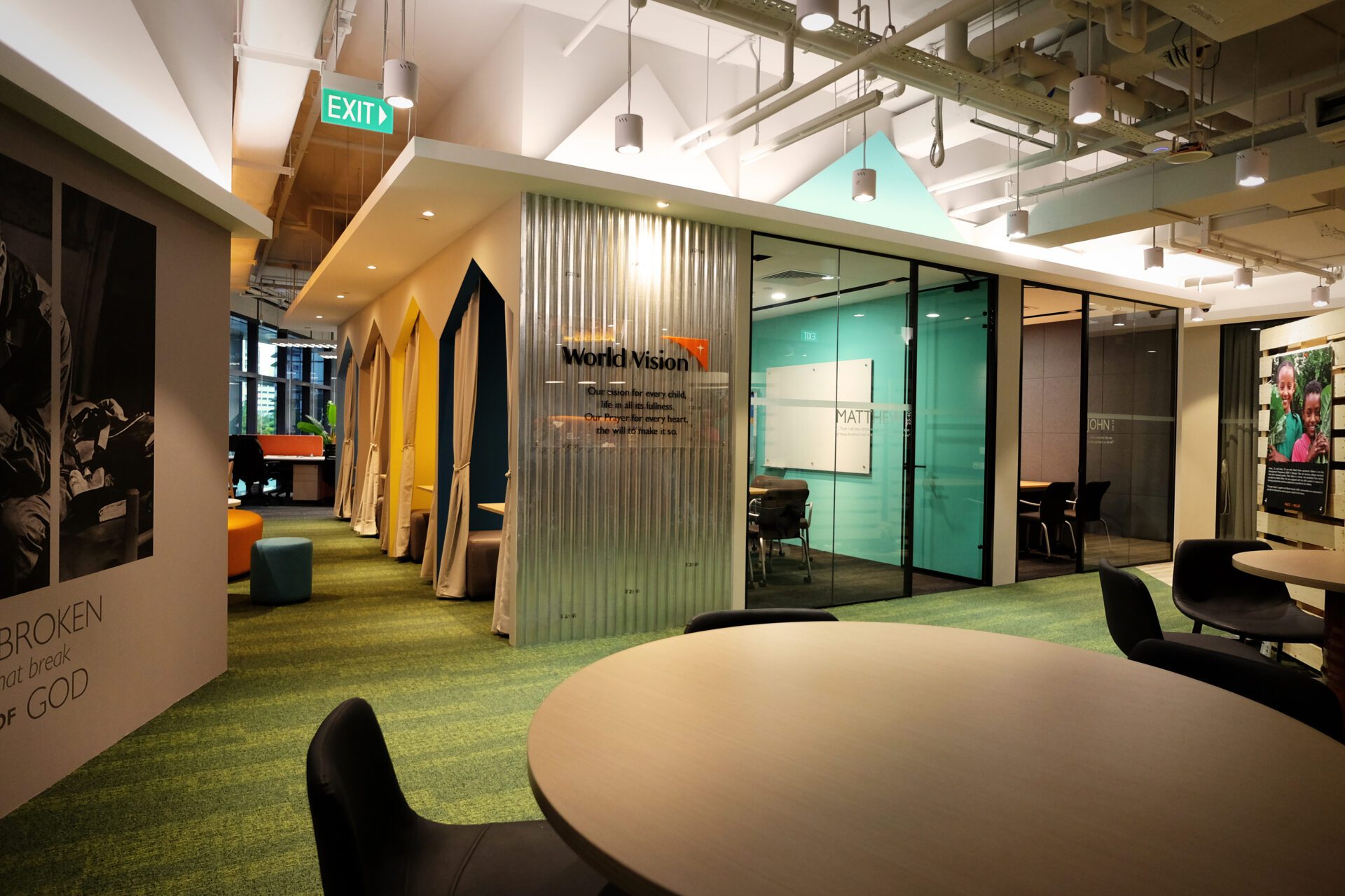 Worldvision International Singapore | LOOP Design Awards