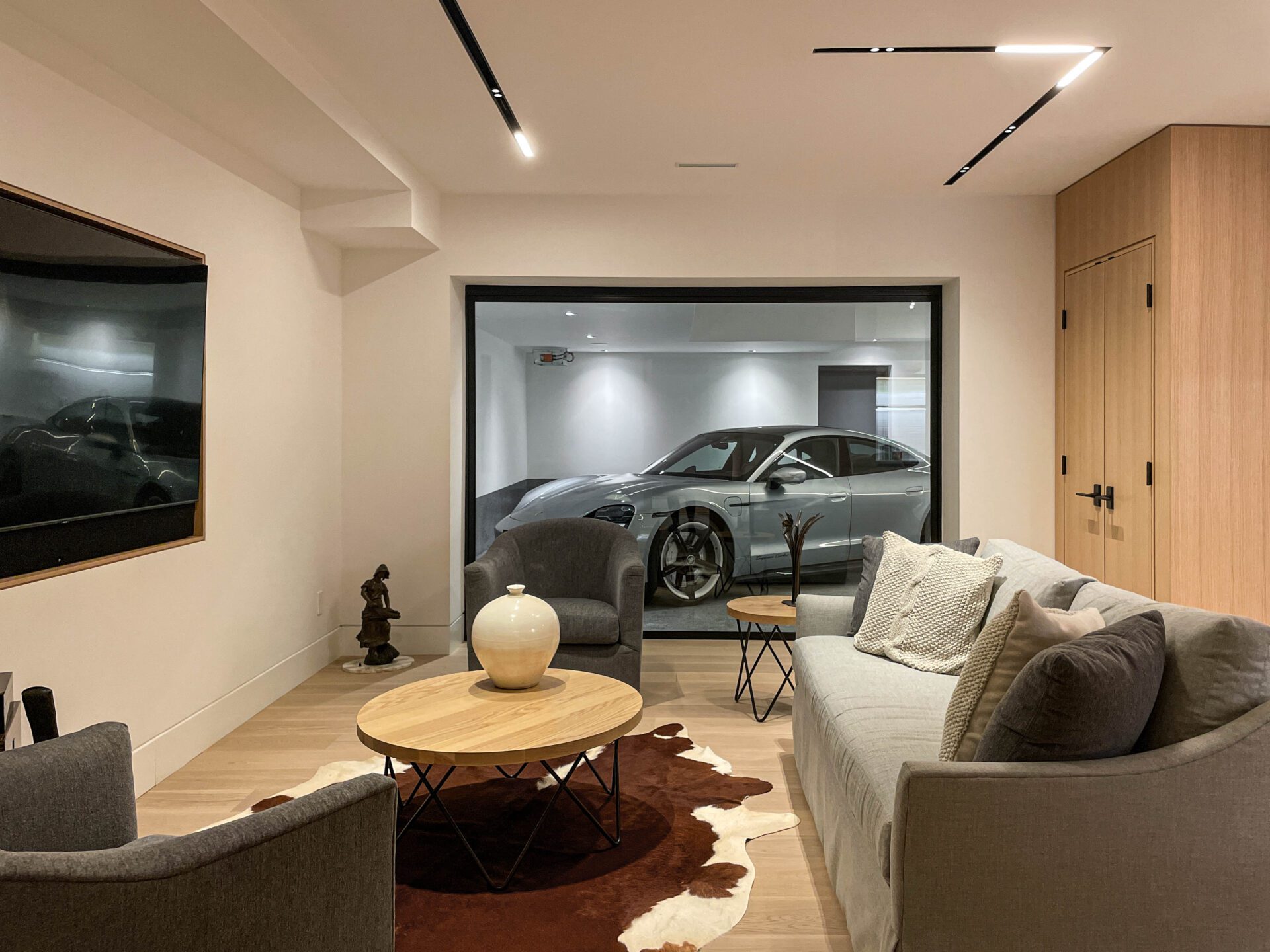 Refined Industrial Home | LOOP Design Awards