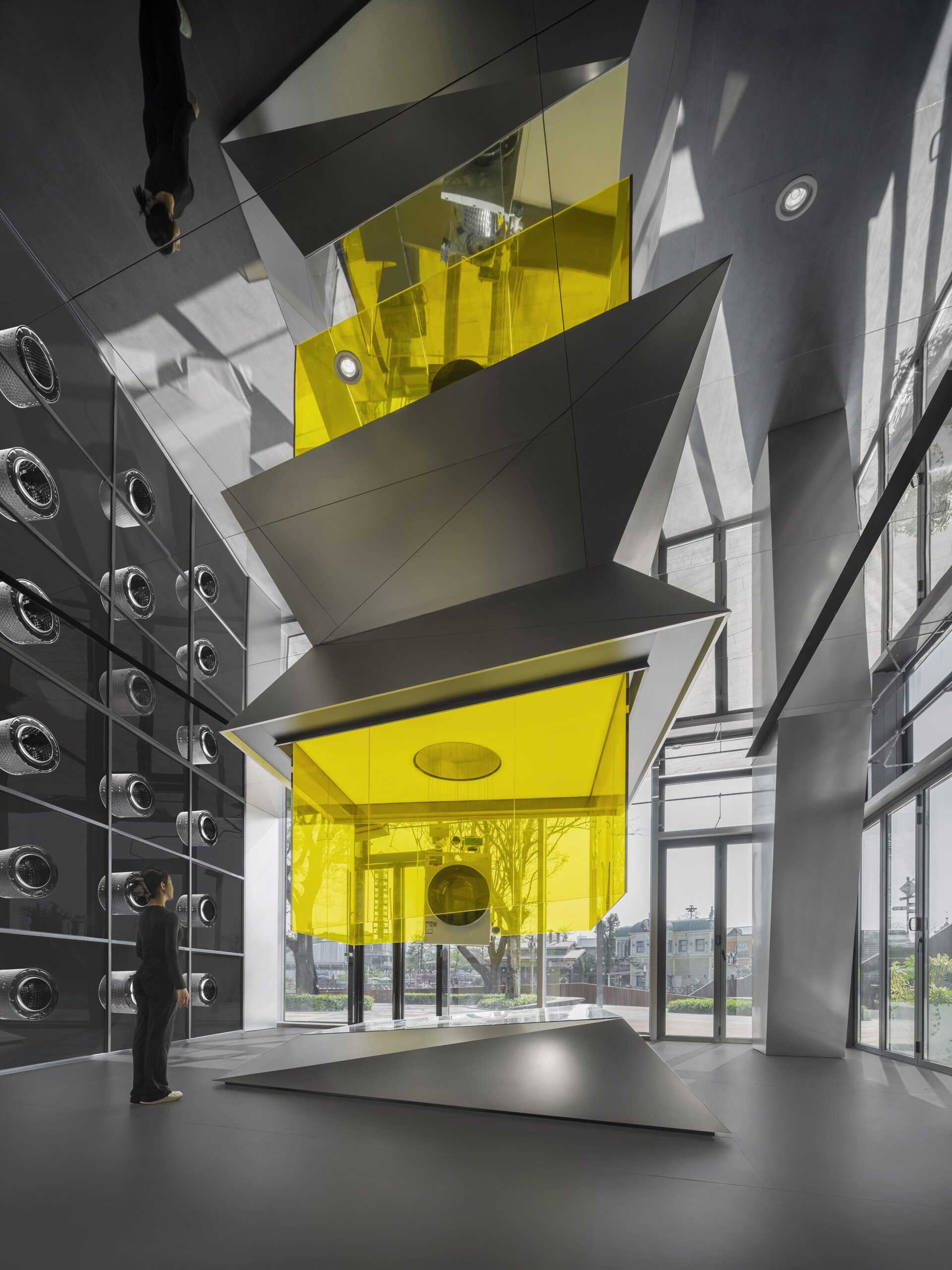 W House – Whirlpool Brand Experience Center | LOOP Design Awards