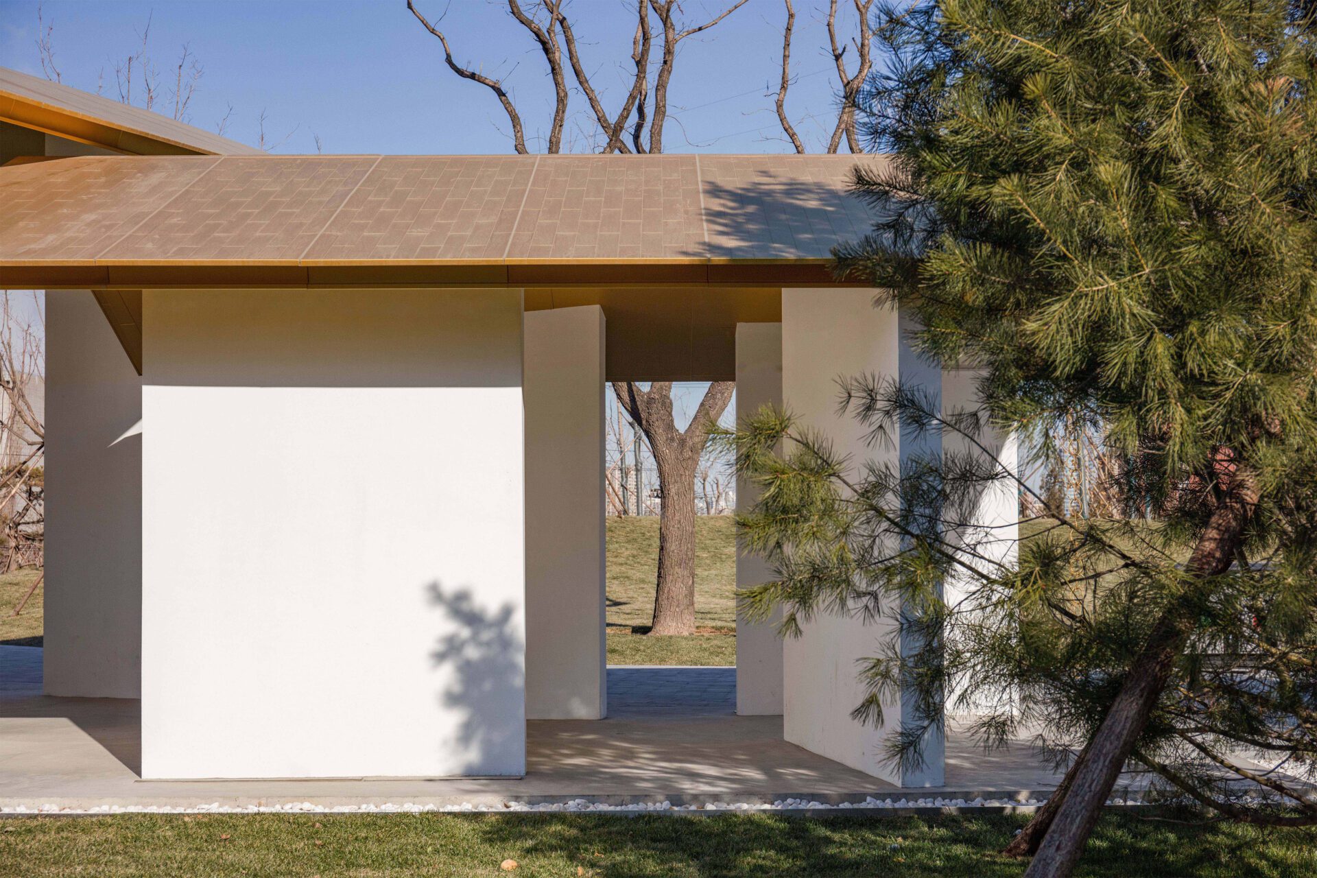Golden-roofed Pavillion | LOOP Design Awards